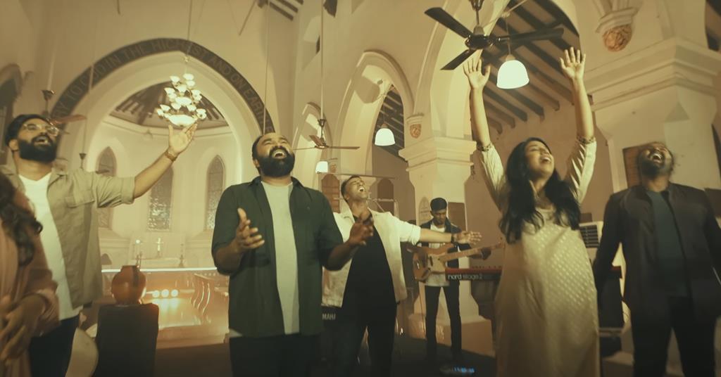 4 international praise songs for your worship playlist | Reviews ...