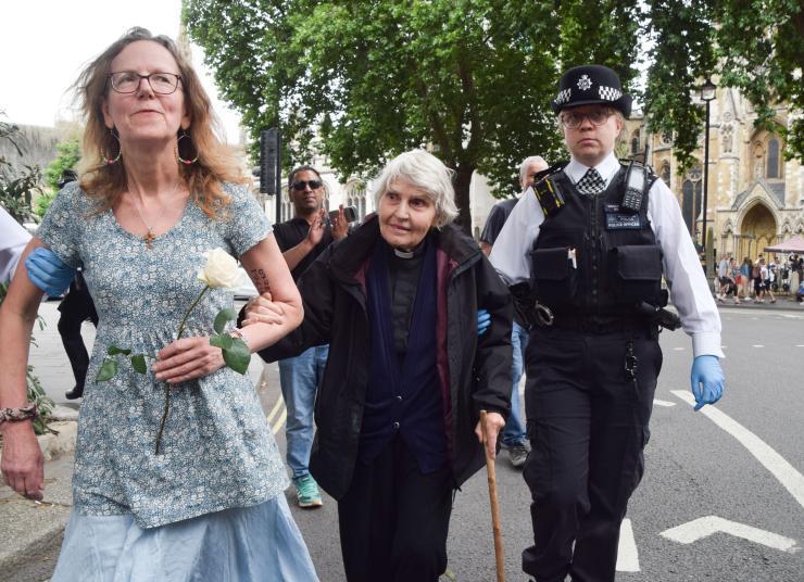 When a priest is arrested for standing up for Palestine, Christians ...