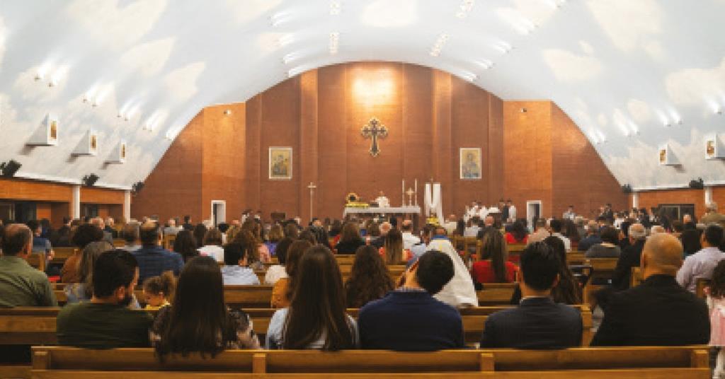 How Iraq’s Christians are rebuilding their ancient churches | Magazine ...