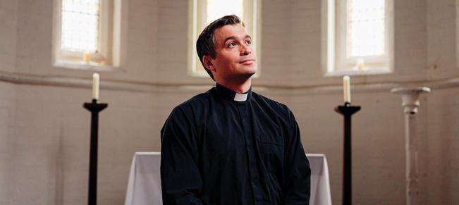 Rev Chris Lee: The viral vicar of Instagram | Interviews | Premier ...