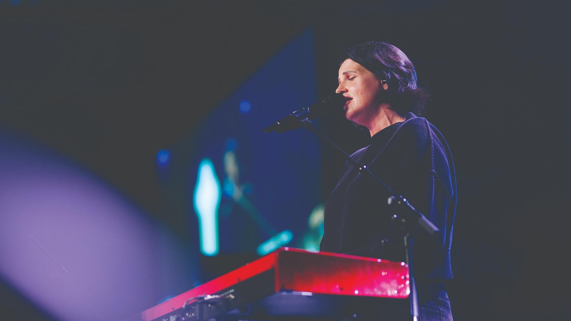 Bethel worship leader and writer of 'You make me brave' Amanda Cook on ...