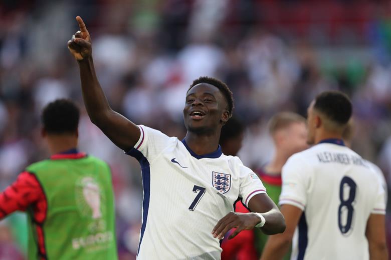 'I hold onto God's promises' - the Christian faith of Bukayo Saka ...