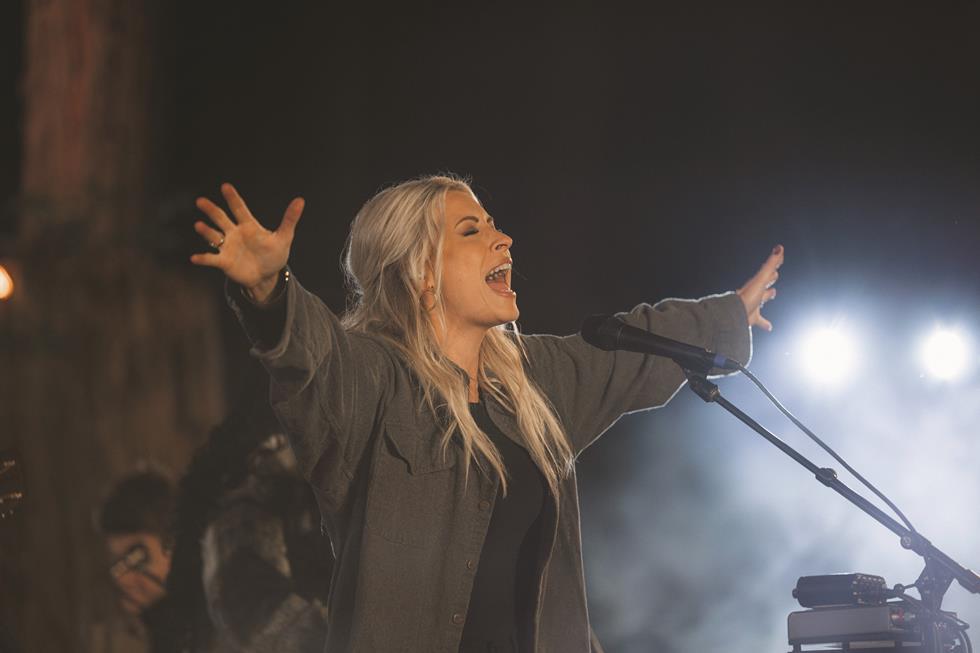 Jenn Johnson: ‘We’ve seen crazy things happen at Bethel’ | Interviews ...